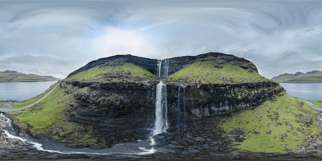 Fossá waterfall closeup - OliHar.com
